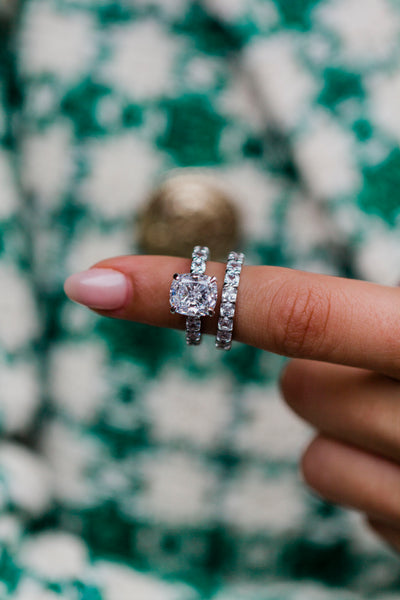 The Isabella Ring (3.3 Carat) – Everly Rings